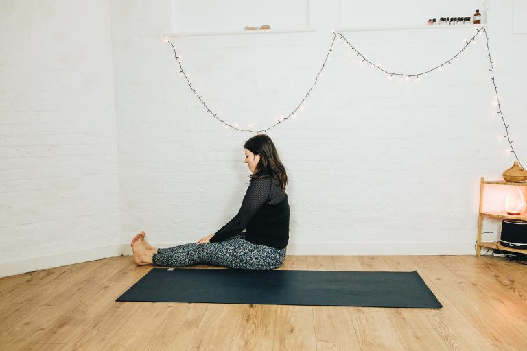How to: Legs Up The Wall – Nourish Yoga Training